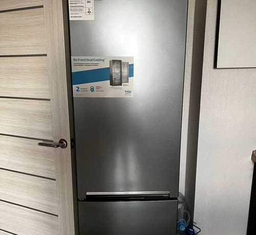Холодильник Beko rcnk310KC0S
