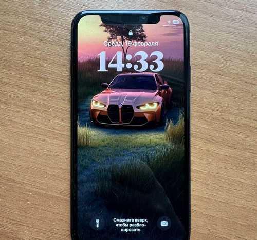 iPhone X, 64 ГБ