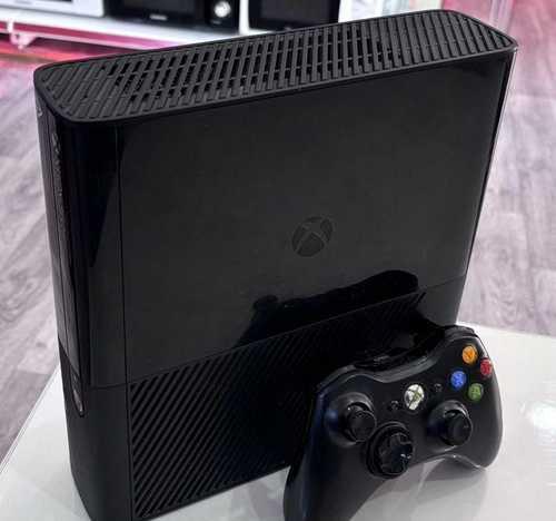 Игровая консоль Xbox 360 250Gb с играми