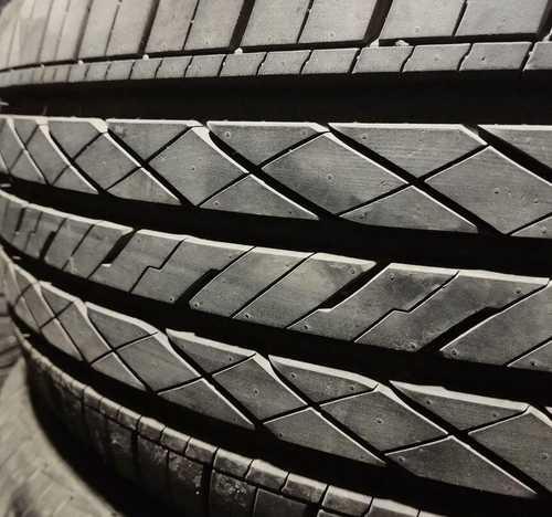 Tracmax X-Privilo H/T 245/60 R18