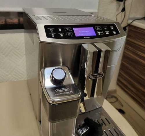 Кофемашина delonghi