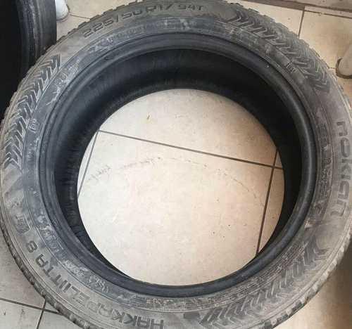 Nokian Tyres Hakkapeliitta 8 225/50 R17 118