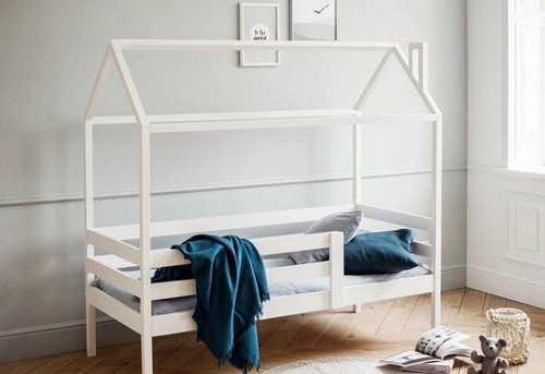 Кроватка домик высокий борт для малыша из массива