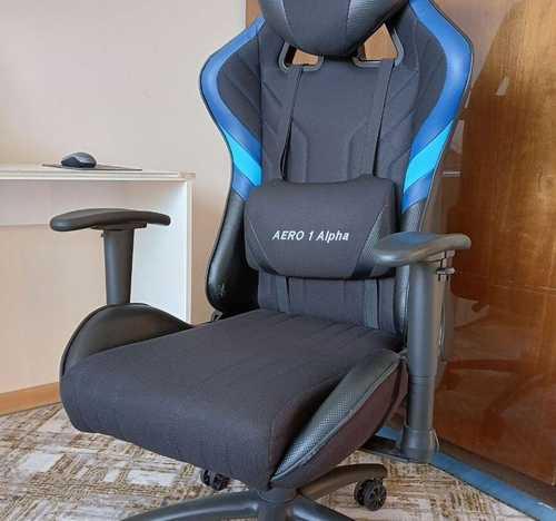 Игровое кресло aerocool Aero 1 Alpha