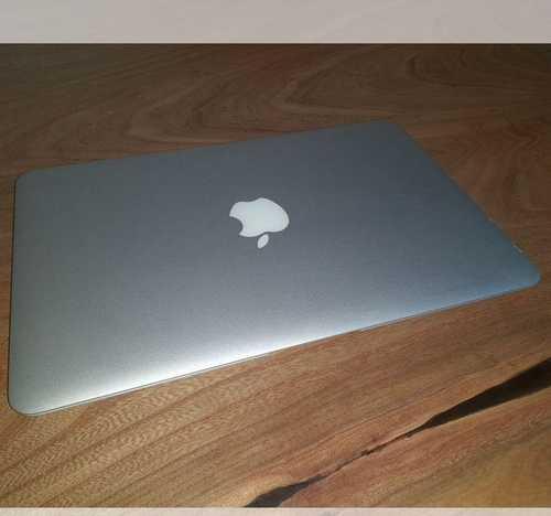 Macbook air 11, A1465