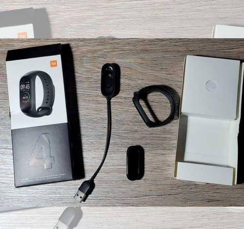 Фитнес браслет Xiaomi Mi SMART Band 4