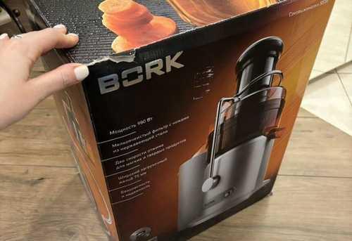 Новая соковыжималка Bork s510