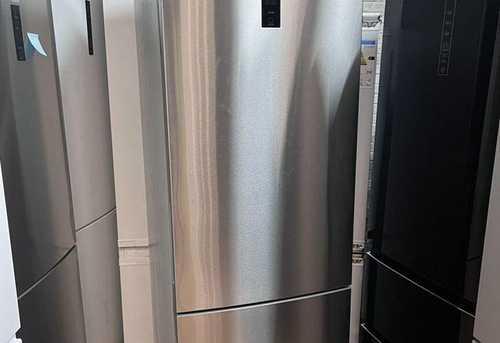 Холодильник с морозильником Haier C2F637cxrg