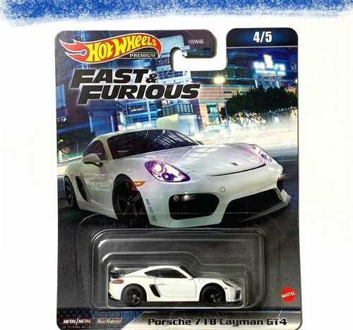 Hot wheels premium Porsche 718 Cayman GT4