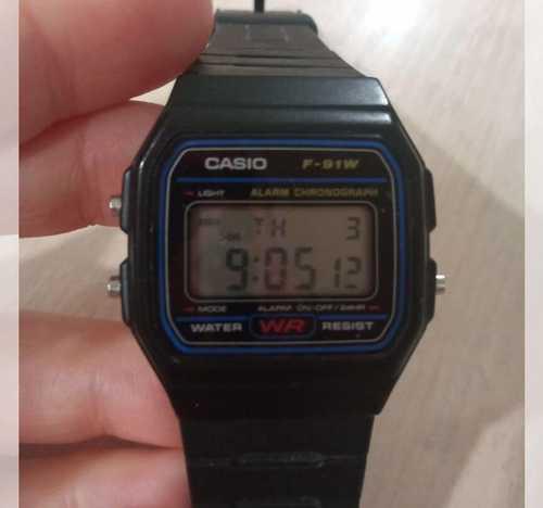 Наручные часы Casio