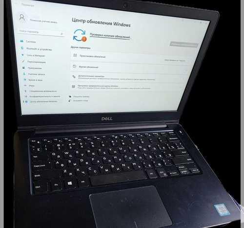 Ноутбук Dell Vostro P87G core i5-8gen/16/256