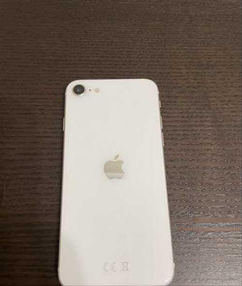iPhone se2020 128