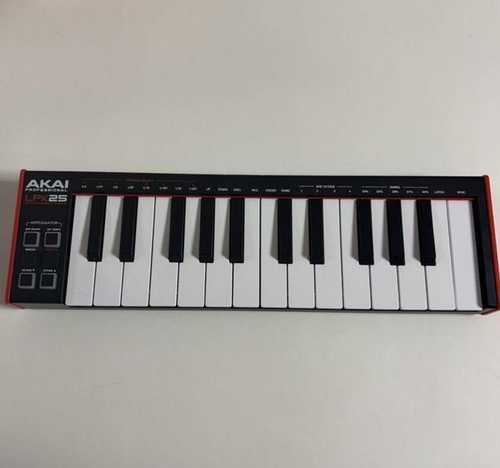 Akai lpk25