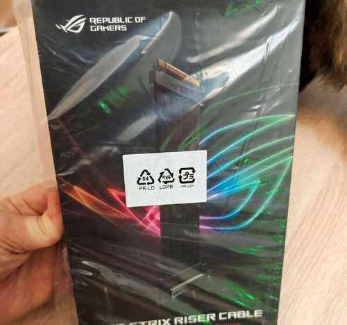 Райзер для видеокарт Asus