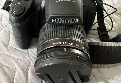 Зеркальный фотоаппарат fujifilm HS25exr