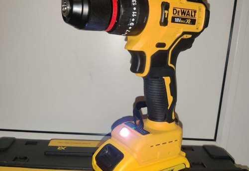 Аккумуляторная дрель шуруповерт dewalt