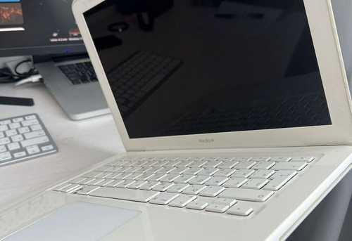 Macbook 13 mid 2010 в разбор, экран, матрица