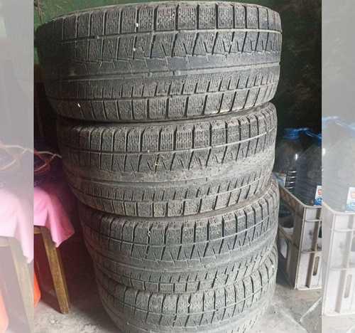 Bridgestone Blizzak Ice 205/55 R16