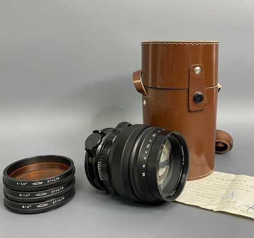 Гелиос-40-2 85mm 1.5 № 750849 с паспортом