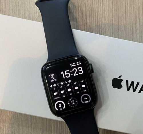 Смарт часы Apple Watch SE 44 мм