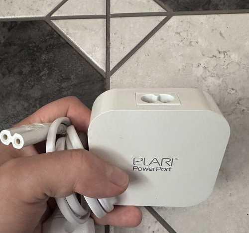 Elari Powerpoint Mini Компактная Зарядная Станция