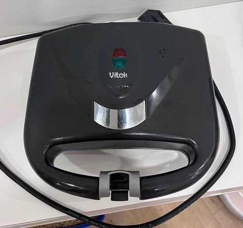 Сендвичница vitek