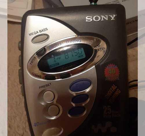 Sony walkman WM-FX241