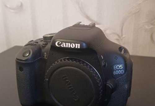 Зеркальный фотоаппарат Canon 600d body