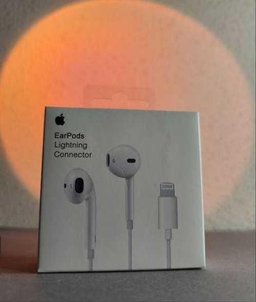 Наушники Apple EarPods (Lightning)