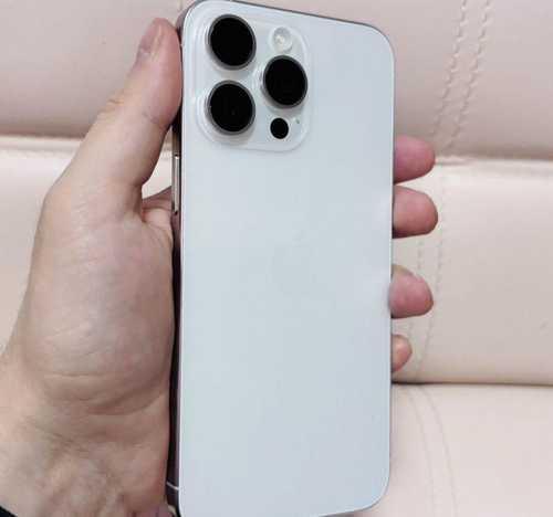 iPhone 15 Pro Max, 256 ГБ