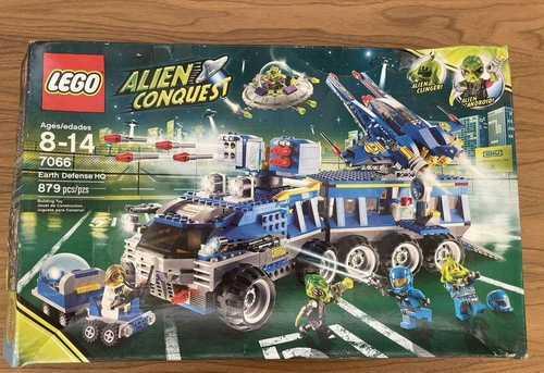 Lego alien conquest 7066