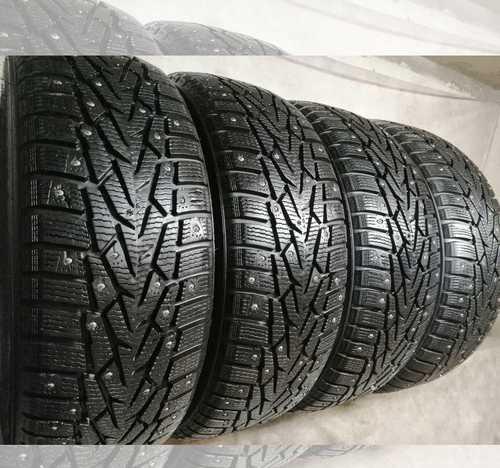 Nokian Tyres Nordman 7 SUV 215/65 R16 102T