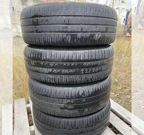 Michelin MXE Green 215/60 R16 95H