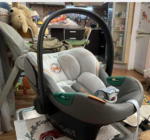 Детское автокресло cybex aton