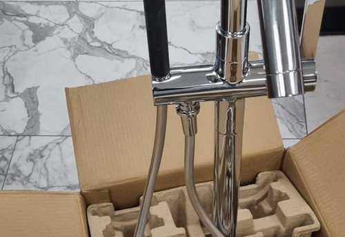 JacobDelafon Stilness напольный смеситель для ванн