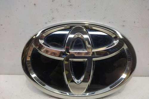 Эмблема задняя Toyota Land Cruiser Prado 150 2017