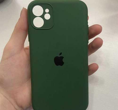 Чехол на iPhone 11