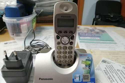 Радиотелефон не исправный Panasonic KX-TCD465RUS