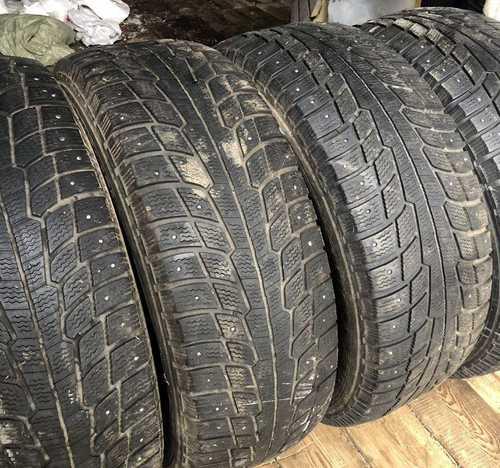 Michelin Latitude X-Ice 265/65 R17