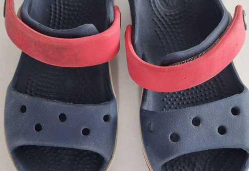 Сандалии crocs c9