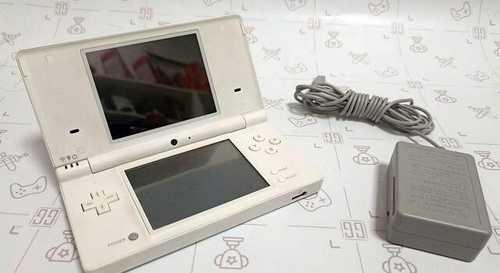 Nintendo DSi TWL-001 (JPN) White Б/У
