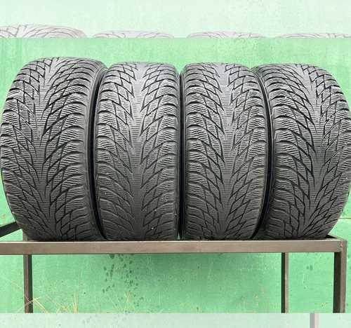 Nokian Tyres Hakkapeliitta R2 235/55 R17 103R