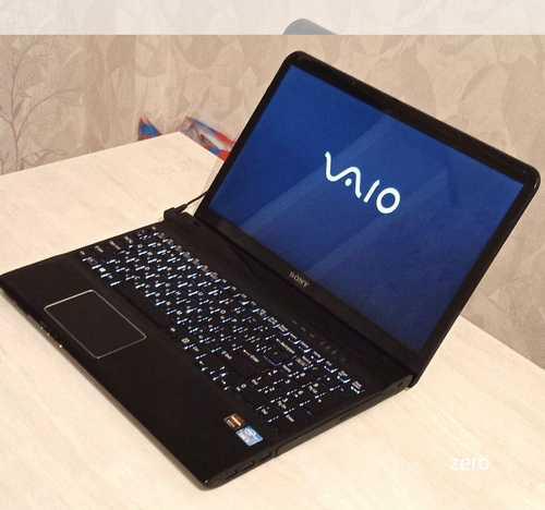 В отличном состоянии мощный игровой Sony Vaio