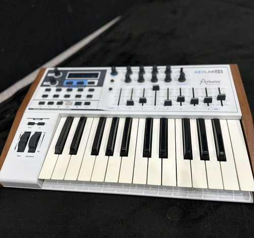 Arturia keylab 25