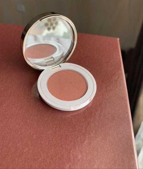 Clarins румяна
