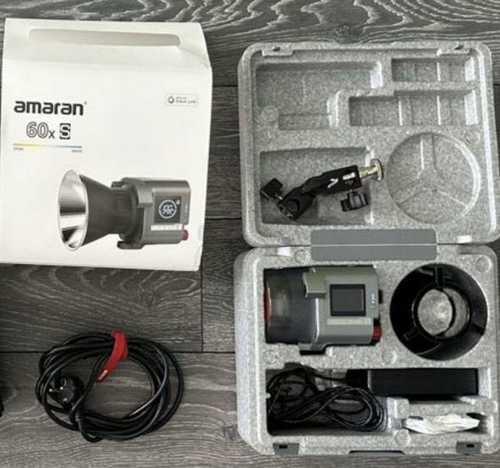 Aputure amaran 60xs