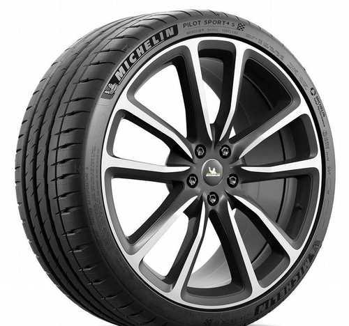 Michelin Pilot Sport 4 S 285/35 R22