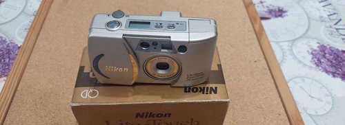 Пленочный фотоаппарат Nikon lite Touch Zoom70Ws