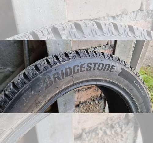 Bridgestone Ice Cruiser 7000S 185/60 R15 84T