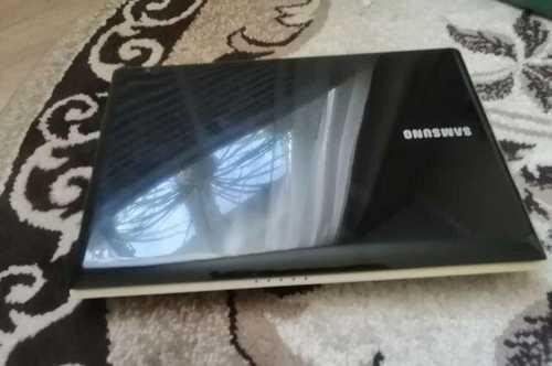 Ноутбук Samsung rv410 на запчасти или под ремонт